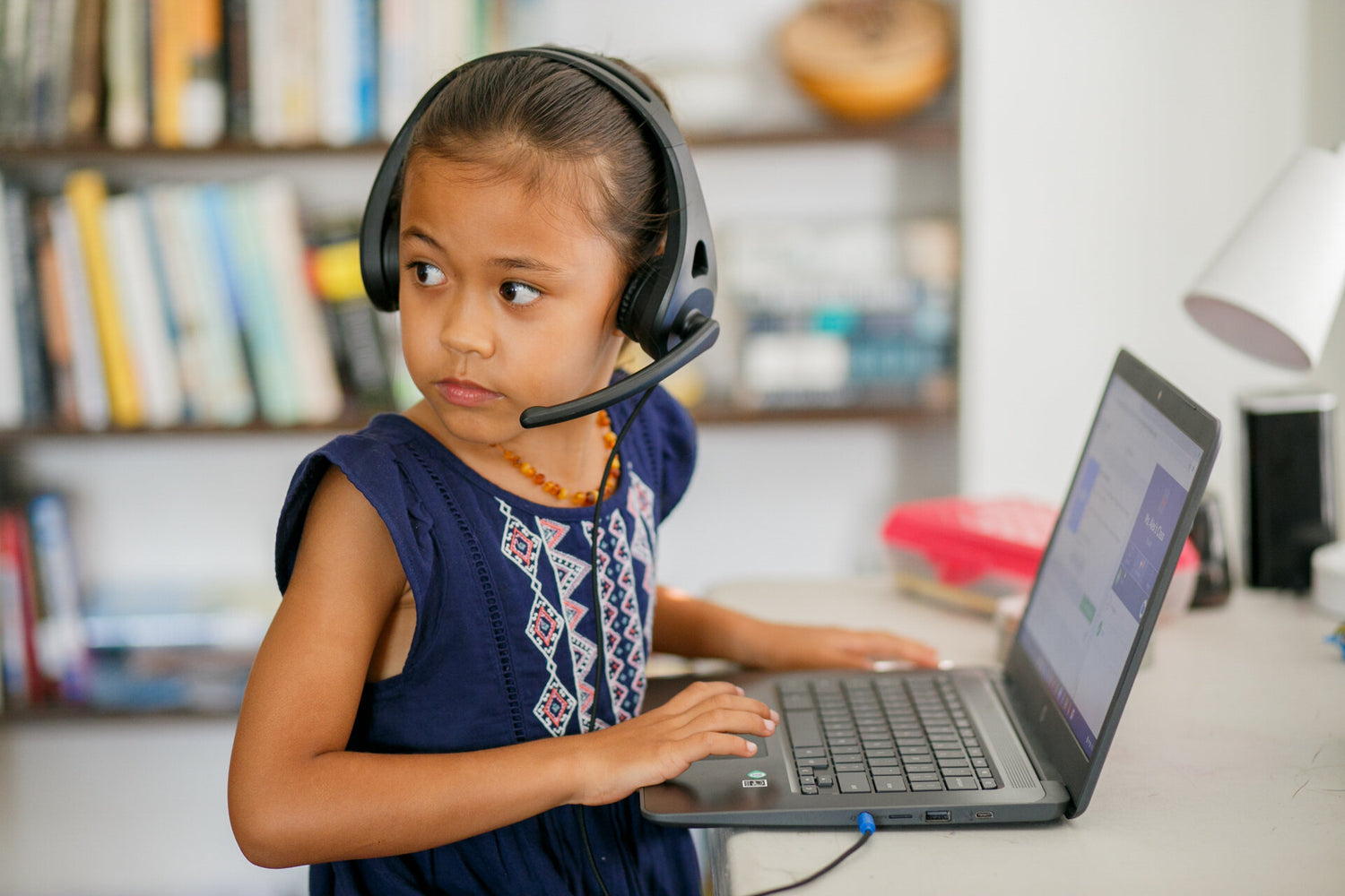 EdTech Reviews ERGO Headset | TWT Audio